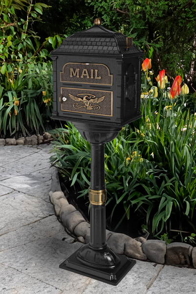 Classic Series Pedestal Mailbox